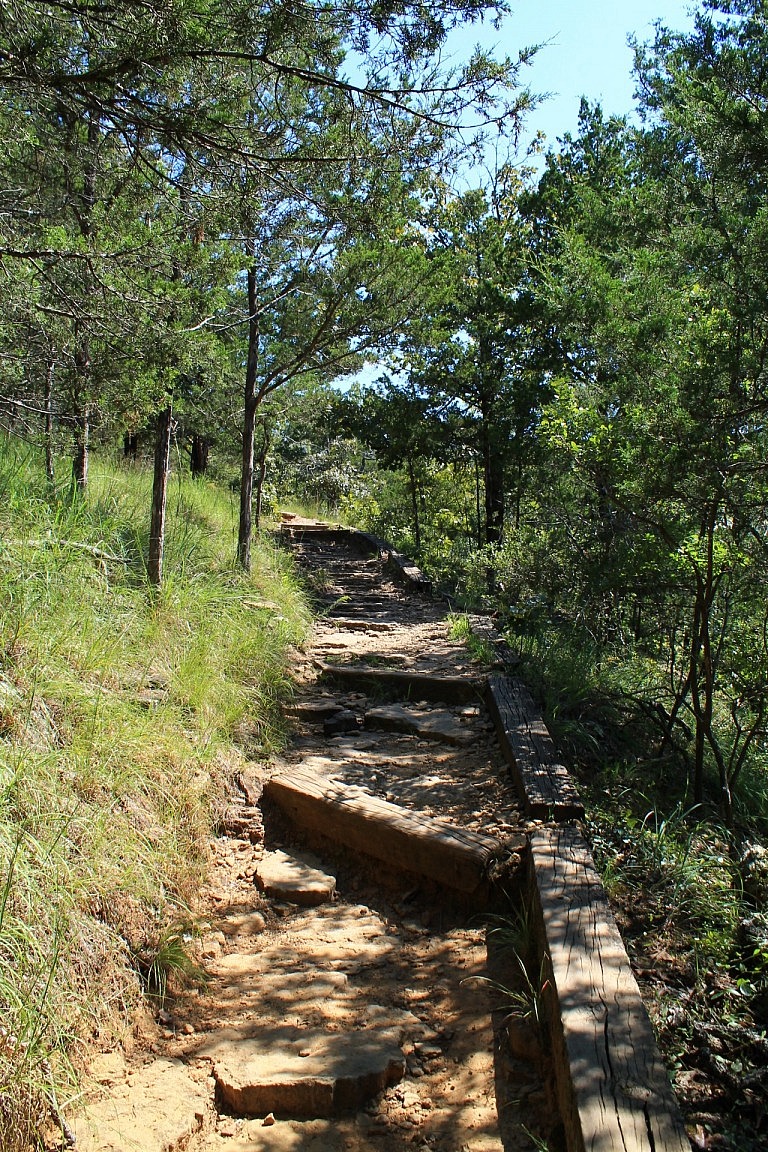 Devil's Den: Yellow Rock Trail - 3 mi | Arklahoma Hiker