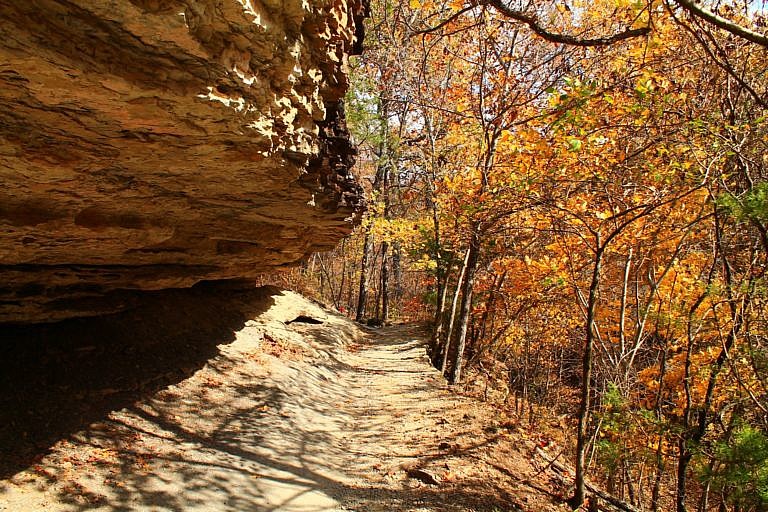Devil's Den: Yellow Rock Trail Autumn Pics | Arklahoma Hiker